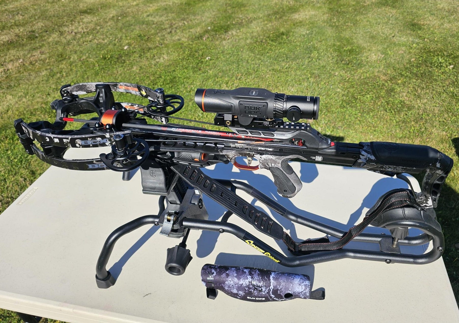 Crossbow Review: Barnett Hyper Raptor BCX - Crossbow Magazine
